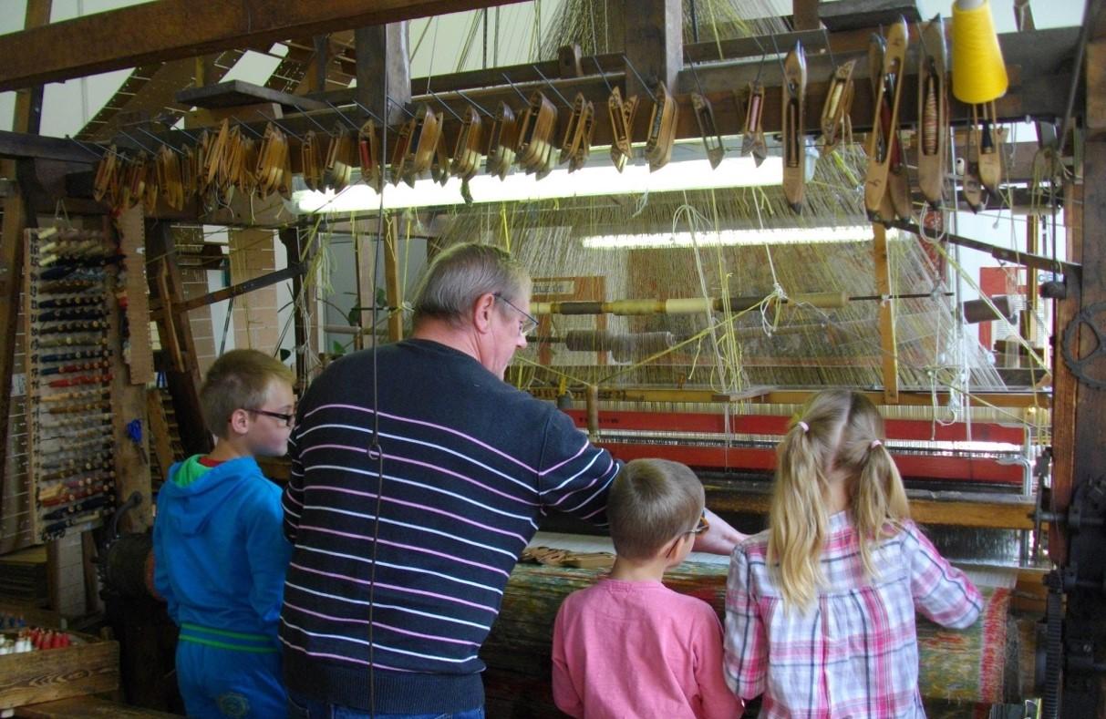 Visite libre du Musée de La Maison du Textile | Office du tourisme du ...
